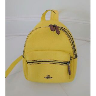 COACH(リュック/バックパック ・ イエロー/黄色系)のフリマ COACH(リュック/バックパック ・ イエロー/黄色系)のフリマ