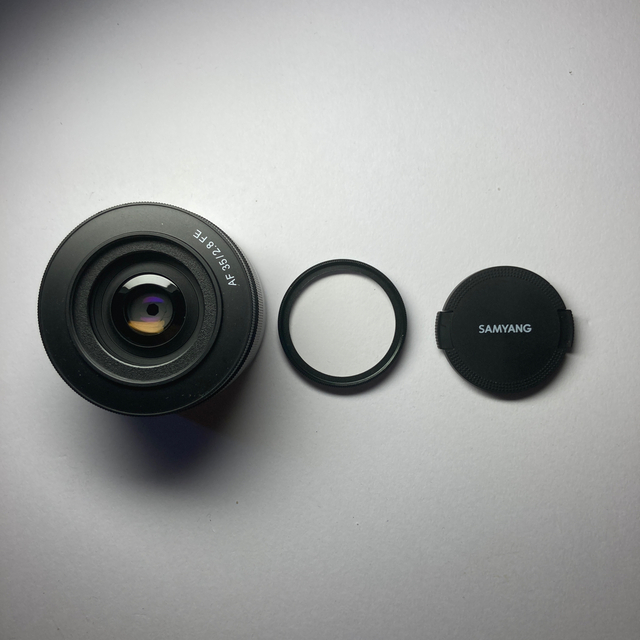 SAMYANG 単焦点レンズ AF 35mm F2.8 FE カメラ SAMYANG 単焦点レンズ AF 35mm F2.8 FE カメラ