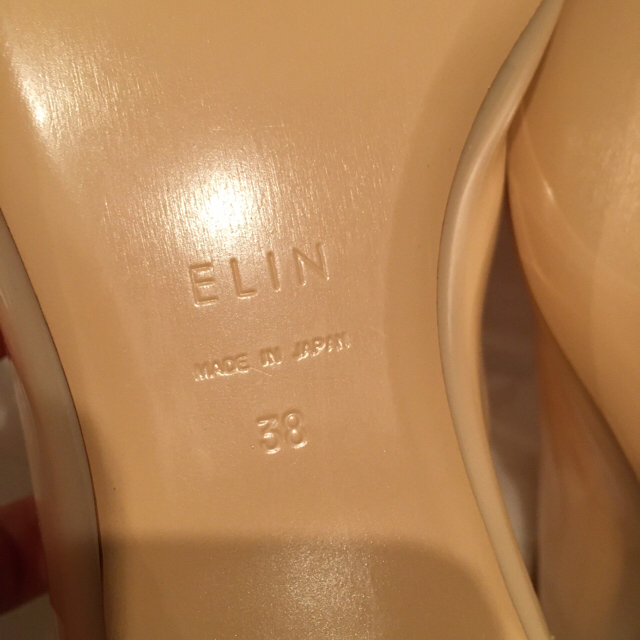 ELIN - 未使用❣️ ELIN エリン ミュールサンダルの通販 by ELIN - 未使用❣️ ELIN エリン ミュールサンダルの通販 by