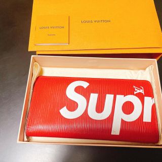 Supreme(長財布)のフリマアイテム一覧 Supreme(長財布)のフリマアイテム一覧