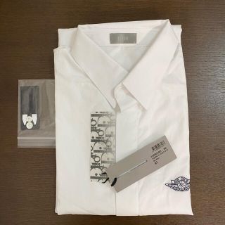 Dior(ストライプ ・ シャツ)のフリマアイテム一覧 Dior(ストライプ ・ シャツ)のフリマアイテム一覧