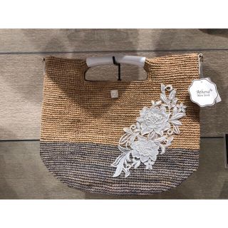 BARNEYS NEW YORK(かごバッグ/ストローバッグ)のフリマ BARNEYS NEW YORK(かごバッグ/ストローバッグ)のフリマ