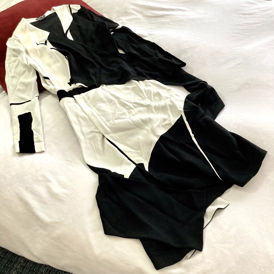 TOM FORD - 2017.SS 国内極美品□Tom ford/ワンピース/バイ TOM FORD - 2017.SS 国内極美品□Tom ford/ワンピース/バイ