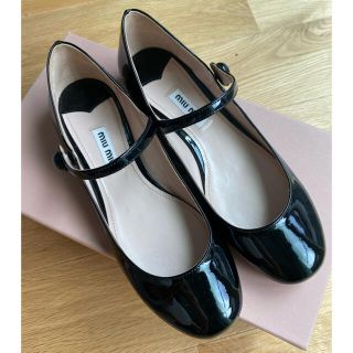 MIU MIU(バレエシューズ)のフリマアイテム一覧 MIU MIU(バレエシューズ)のフリマアイテム一覧