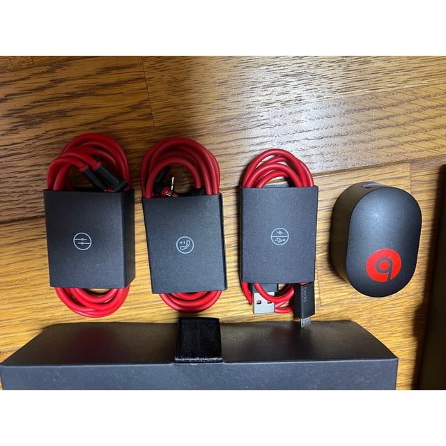 Beats by Dr Dre - 正規品 初代レアbeats studio wireless Beats by Dr Dre - 正規品 初代レアbeats studio wireless