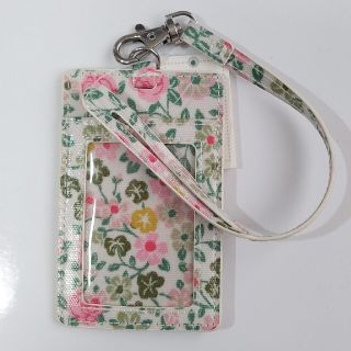Cath Kidston(パスケース/IDカードホルダー)のフリマアイテム一覧 Cath Kidston(パスケース/IDカードホルダー)のフリマアイテム一覧