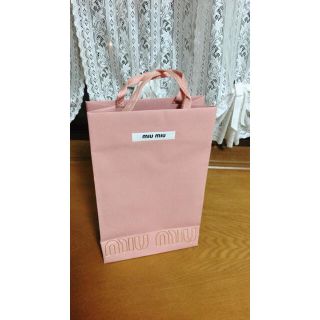 MIU MIU(ショップ袋 ・ ピンク/桃色系)のフリマアイテム一覧 MIU MIU(ショップ袋 ・ ピンク/桃色系)のフリマアイテム一覧