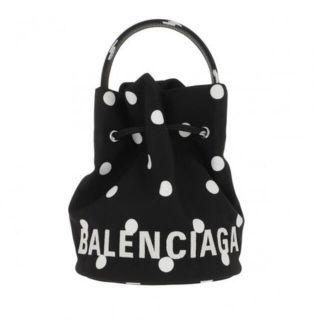 BALENCIAGA(ドット ・ ショルダーバッグ)のフリマアイテム一覧 BALENCIAGA(ドット ・ ショルダーバッグ)のフリマアイテム一覧