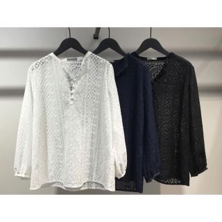 Theory luxe(レース ・ シャツ/ブラウス(長袖/七分))のフリマ Theory luxe(レース ・ シャツ/ブラウス(長袖/七分))のフリマ