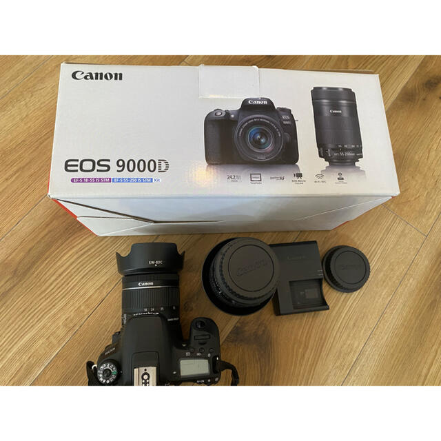 Canon EOS 9000D Wズームキット Canon EOS 9000D Wズームキット