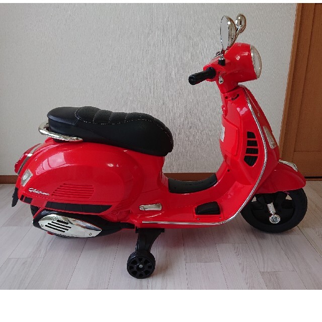 ユー様専用】電動乗用バイク Vespa GTS Super レッドの通販 by ユー様専用】電動乗用バイク Vespa GTS Super レッドの通販 by