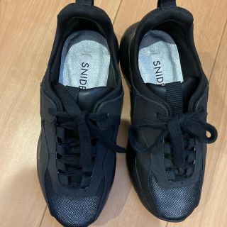 SNIDEL(スニーカー ・ ブラック/黒色系)のフリマアイテム一覧 SNIDEL(スニーカー ・ ブラック/黒色系)のフリマアイテム一覧