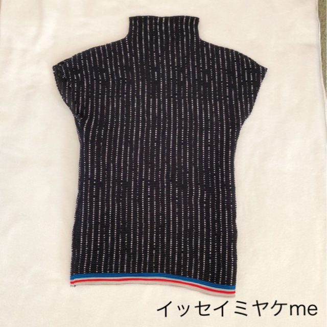 美品】イッセイミヤケme ハイネックカットソー 美品】イッセイミヤケme ハイネックカットソー