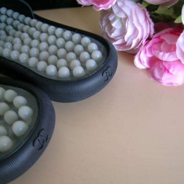 CHANEL - ☆正規品☆CHANEL☆シャワーサンダル☆カメリア☆黒 CHANEL - ☆正規品☆CHANEL☆シャワーサンダル☆カメリア☆黒