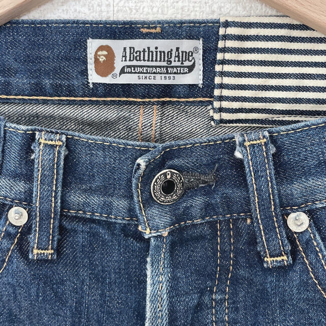 A BATHING APE - 超希少✨BAPE✨DAMAGE DENIM PANTS✨の通販 by A BATHING APE - 超希少✨BAPE✨DAMAGE DENIM PANTS✨の通販 by