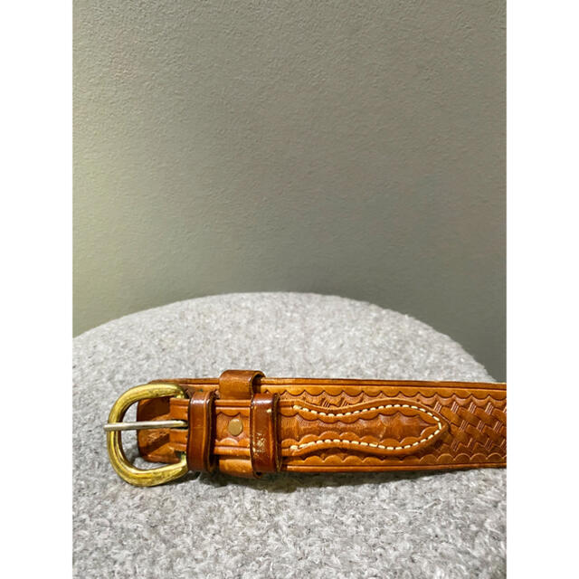 ビンテージ 70s ベルト 頑丈 ワーク 型押し 真鍮の通販 by ℒ ℒ ビンテージ 70s ベルト 頑丈 ワーク 型押し 真鍮の通販 by ℒ ℒ