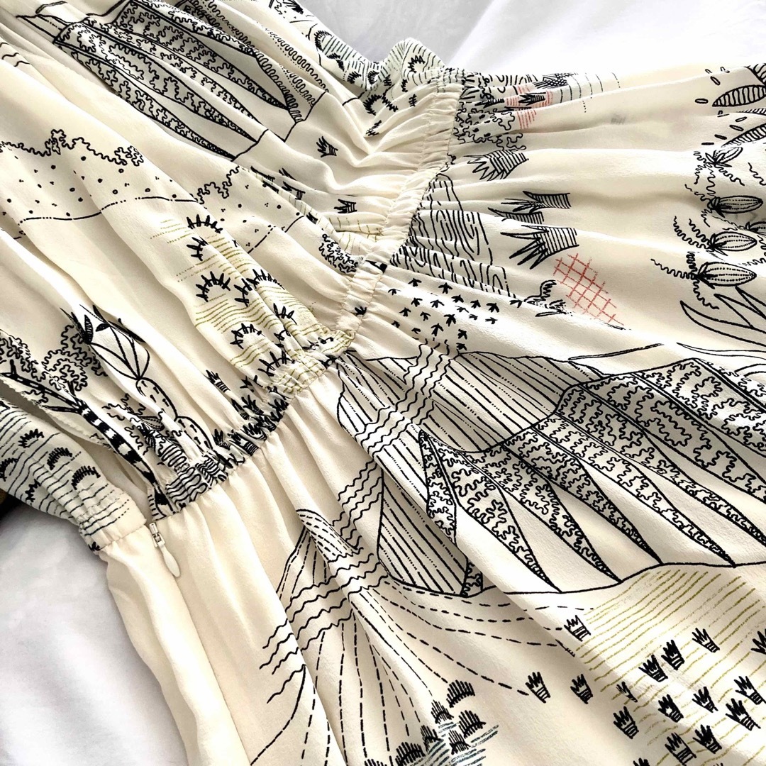 17.18 SS 国内極美品□ヴァレンティノ ワンピース/水辺 シルク100% 17.18 SS 国内極美品□ヴァレンティノ ワンピース/水辺 シルク100%