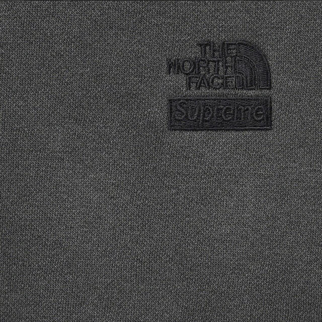 専用 supreme the north face スウェット L 専用 supreme the north face スウェット L