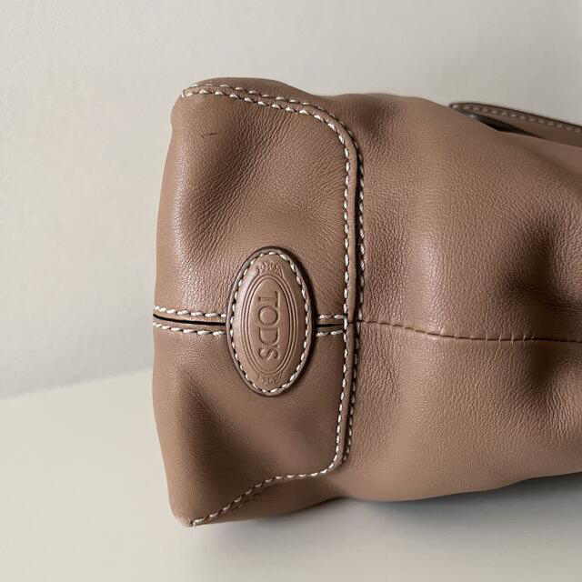 極美品TOD'S トッズ Dバッグ ハンドバッグ レザー ベージュ 極美品TOD'S トッズ Dバッグ ハンドバッグ レザー ベージュ
