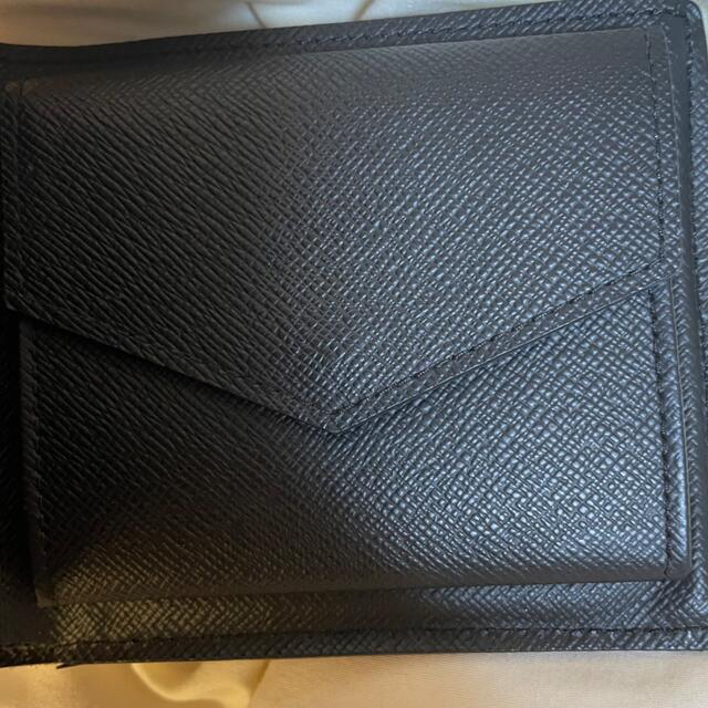 LOUIS VUITTON - ルイヴィトンエピ 二つ折り財布の通販 by LOUIS VUITTON - ルイヴィトンエピ 二つ折り財布の通販 by