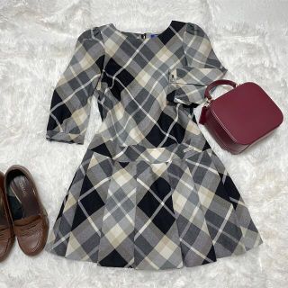 BURBERRY BLUE LABEL(ひざ丈ワンピース)のフリマアイテム一覧 BURBERRY BLUE LABEL(ひざ丈ワンピース)のフリマアイテム一覧