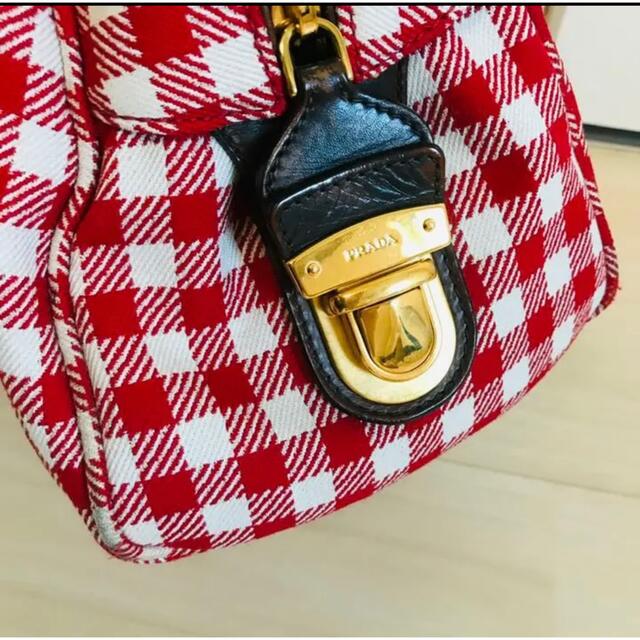 PRADA♡プラダボーリングバック♡チェック♡赤♡紗栄子愛用 PRADA♡プラダボーリングバック♡チェック♡赤♡紗栄子愛用