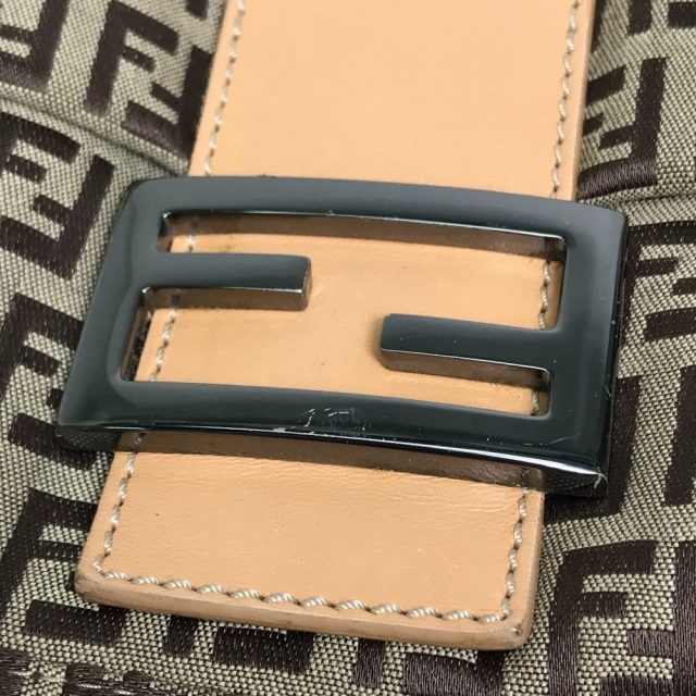 FENDI - フェンディ FENDI ズッカ FF柄 8BR001 ワンショルダー FENDI - フェンディ FENDI ズッカ FF柄 8BR001 ワンショルダー