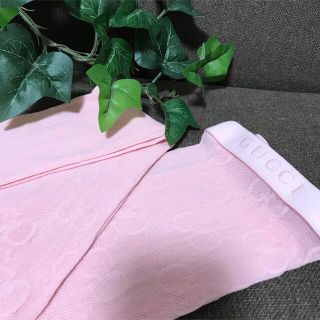 GUCCI(タイツ/ストッキング)のフリマアイテム一覧 GUCCI(タイツ/ストッキング)のフリマアイテム一覧
