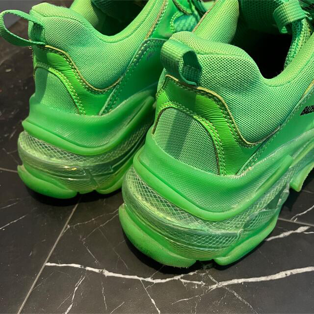 BALENCIAGA - BALENCIAGA 蛍光グリーン スニーカー バレンシアガ BALENCIAGA - BALENCIAGA 蛍光グリーン スニーカー バレンシアガ