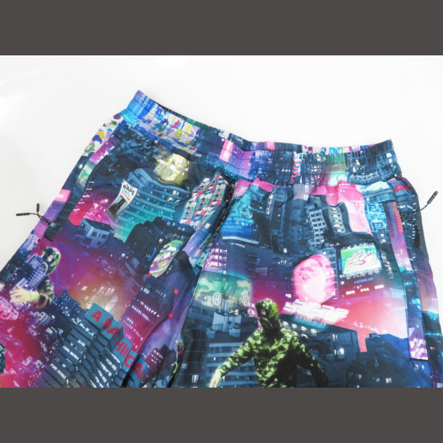 アベイシングエイプ A BATHING APE 未使用品 NEON TOKYO アベイシングエイプ A BATHING APE 未使用品 NEON TOKYO