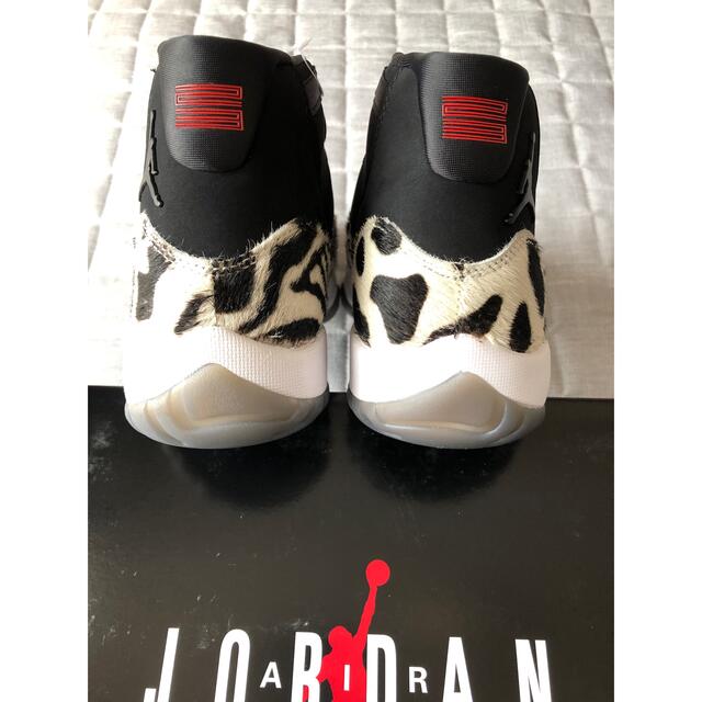 NIKE エア ジョーダン 11 レトロ アニマル 25 レオパード ゼブラ NIKE エア ジョーダン 11 レトロ アニマル 25 レオパード ゼブラ