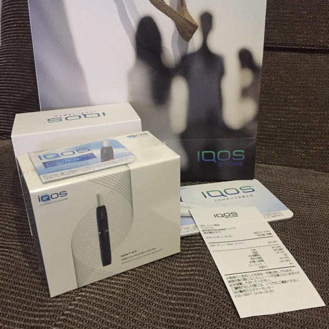 送料込み IQOS アイコスキット 新品 未開封 未登録 本体 ネイビー 送料込み IQOS アイコスキット 新品 未開封 未登録 本体 ネイビー