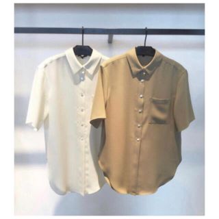 Theory(シャツ/ブラウス(半袖/袖なし))のフリマアイテム一覧 Theory(シャツ/ブラウス(半袖/袖なし))のフリマアイテム一覧