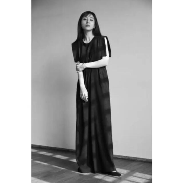 田中みな実×CLANE SQUARE SLEEVE ALL IN ONE 田中みな実×CLANE SQUARE SLEEVE ALL IN ONE