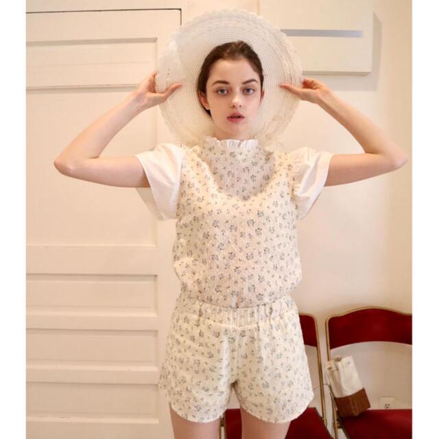 French flower back ribbon frill blouse シャツ/ブラウス(半袖 French flower back ribbon frill blouse シャツ/ブラウス(半袖