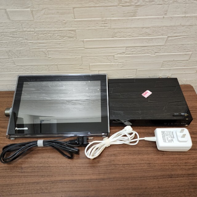 Panasonic プライベート・ビエラ UN-10T5-K 生き返る Panasonic プライベート・ビエラ UN-10T5-K 生き返る