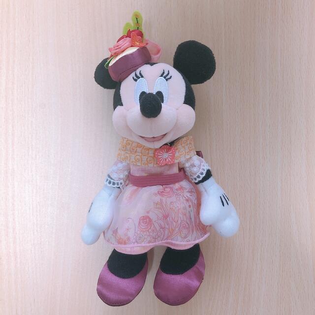 ミニーマウス - ミニーのスタイルスタジオ ぬいぐるみバッジ ミニーマウス - ミニーのスタイルスタジオ ぬいぐるみバッジ
