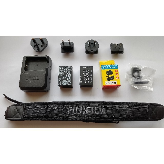 富士フイルム - GFX50R 美品 付属品完備 予備バッテリー×2 外 富士フイルム - GFX50R 美品 付属品完備 予備バッテリー×2 外