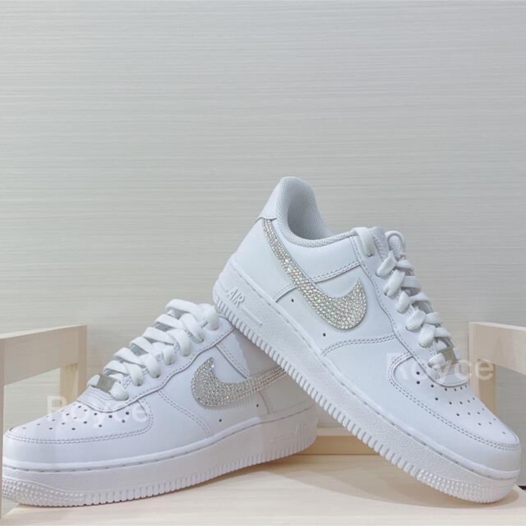 NIKE - 1点限り NIKE エアフォース1 '07 正規スワロフスキー NIKE - 1点限り NIKE エアフォース1 '07 正規スワロフスキー