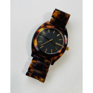NIXON(ブラック/黒色系)のフリマアイテム一覧 NIXON(ブラック/黒色系)のフリマアイテム一覧