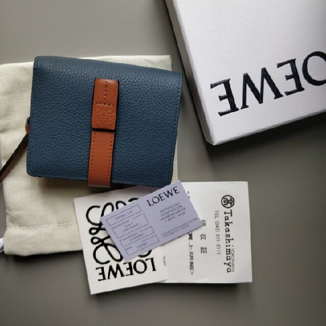 LOEWE コンパクト ジップ ウォレット ファッション小物 LOEWE コンパクト ジップ ウォレット ファッション小物