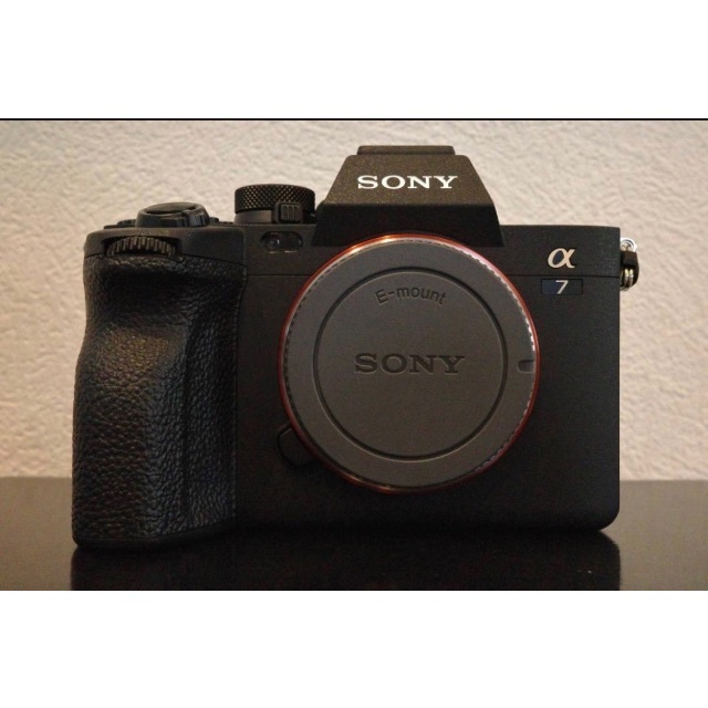 Sony ソニー α7Ⅳ ボディ Ilce 7m4 ショット数102枚 ほぼ新品の通販 By Zs Shop｜ラクマ