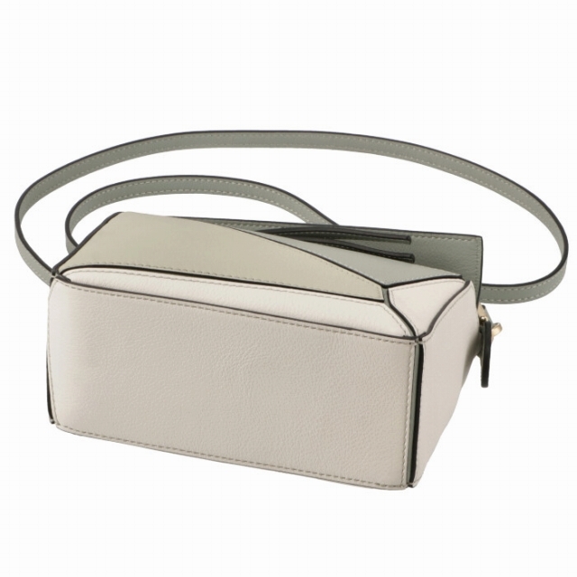 LOEWE - LOEWE ショルダーバッグ パズル ミニ PUZZLEの通販 by LOEWE - LOEWE ショルダーバッグ パズル ミニ PUZZLEの通販 by