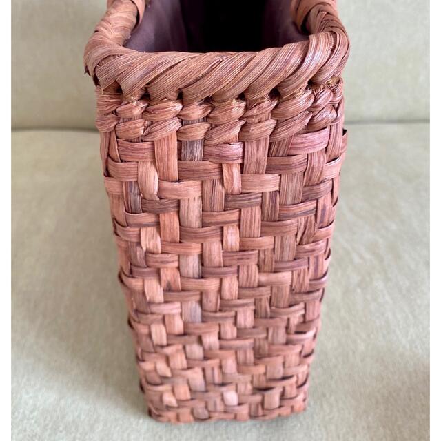 新品 未使用品 長野産 サイズM 職人手編み 網代編み 山葡萄籠バッグ 新品 未使用品 長野産 サイズM 職人手編み 網代編み 山葡萄籠バッグ