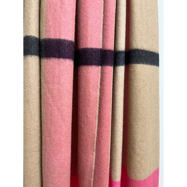 BURBERRY バーバリー マフラー カシミア100% 美品 超大判サイズ BURBERRY バーバリー マフラー カシミア100% 美品 超大判サイズ