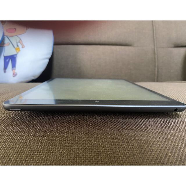 iPad 無印 第8世代 Wi-Fiモデル 32G 美品 iPad 無印 第8世代 Wi-Fiモデル 32G 美品