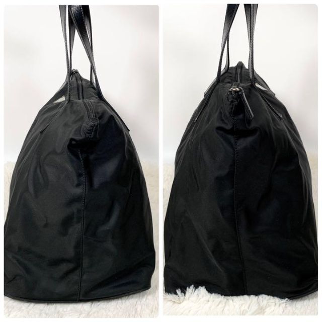 良品】PRADA プラダ ハンドバッグ ナイロン レザー 黒 三角プレート 良品】PRADA プラダ ハンドバッグ ナイロン レザー 黒 三角プレート