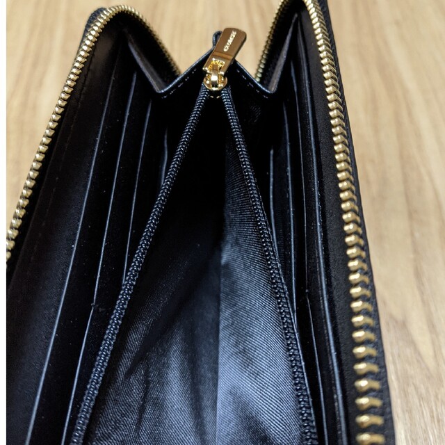 COACH 長財布 ディズニーコラボ 101匹わんちゃん COACH 長財布 ディズニーコラボ 101匹わんちゃん