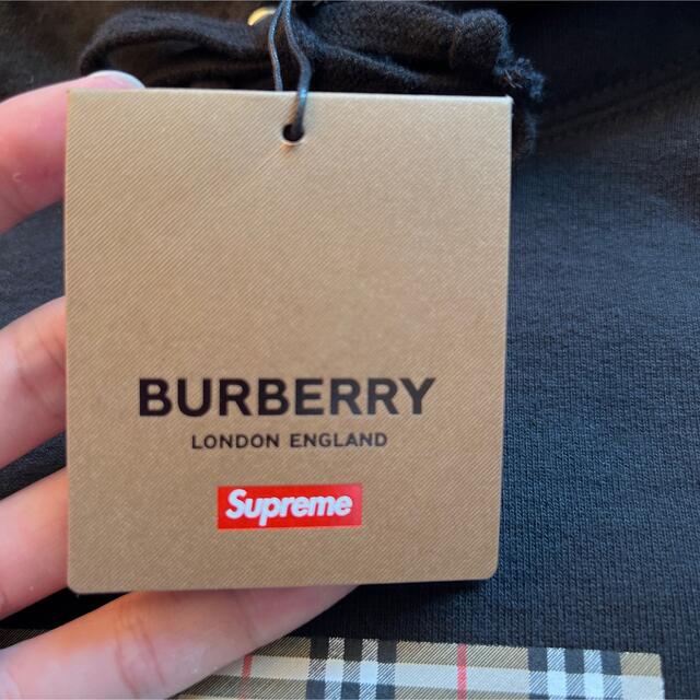 M】supreme burberry box logo hooded トップス M】supreme burberry box logo hooded トップス