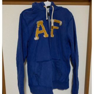 Abercrombie&Fitch(パーカー ・ ブルー・ネイビー/青色系)の Abercrombie&Fitch(パーカー ・ ブルー・ネイビー/青色系)の